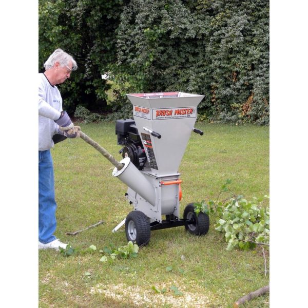 Brush Master 11 HP Chipper with 3" Feeder - TransNorth Ltd